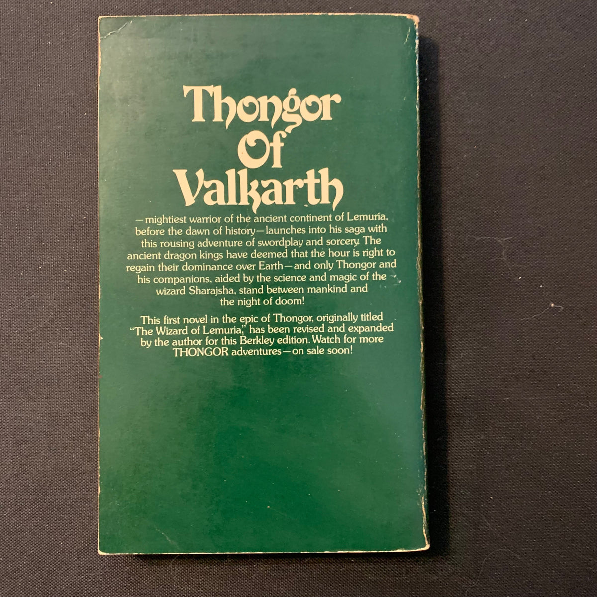 BOOK Lin Carter 'Thongor and the Wizard of Lemuria' (1976) paperback f ...